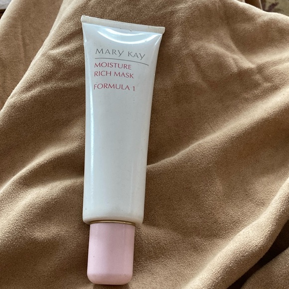 Mary Kay | Skincare | Mary Kay Moisture Rich Mask Formula | Poshmark